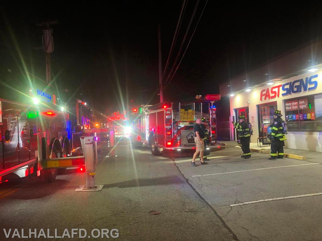 1 & 1 Responds to North White for Smoke Condition - Valhalla Fire ...